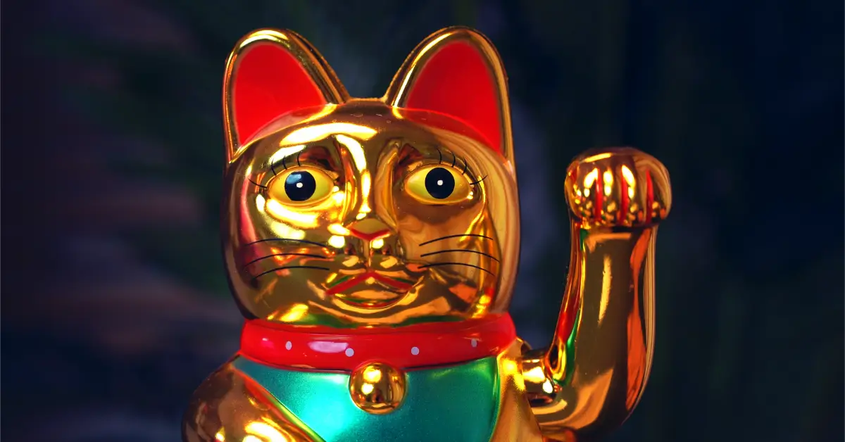 Manekineko Meaning: What the Lucky Cat Symbolises in Japan